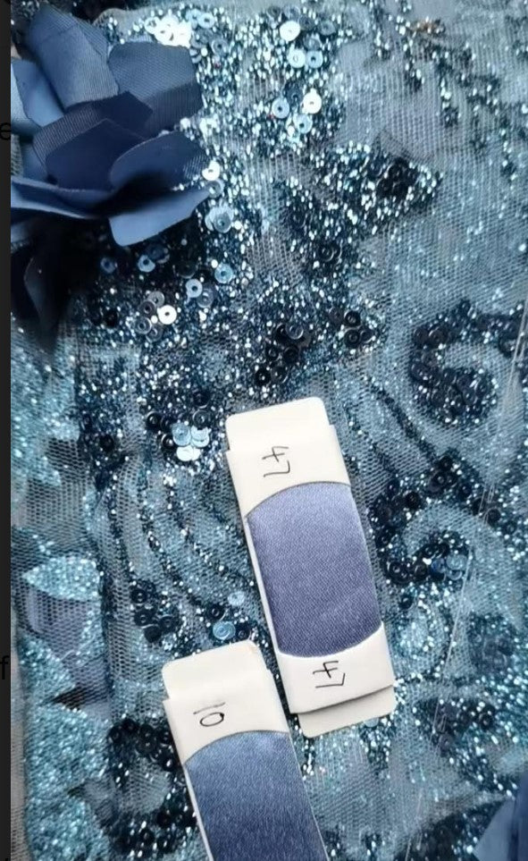 REMNANT Blue glitter details